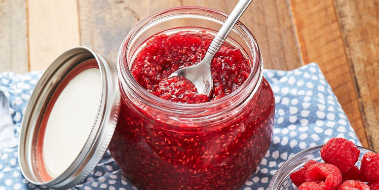 My 3 Ingredient Raspberry Jam Is Perfect On Everything From Breakfasts ...