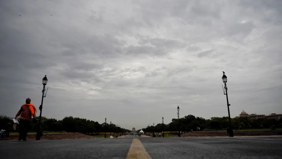 Monsoon arrives in Delhi with light rain and thunderstorms