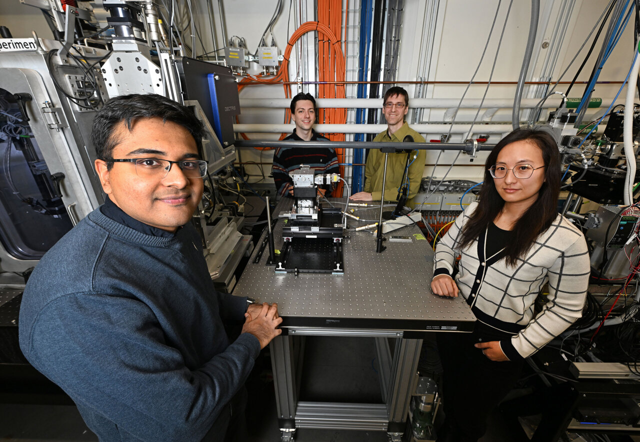 Interactive virtual companion to accelerate discoveries at scientific ...