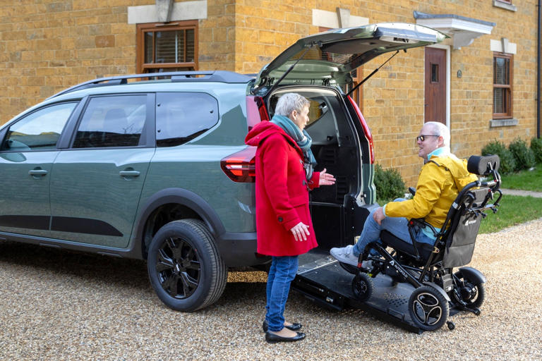 Best wheelchair accessible vehicles (WAVs) 2025