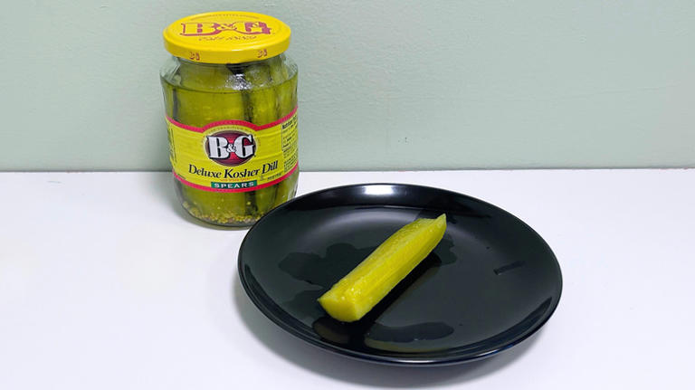 14 Store-Bought Dill Pickles, Ranked