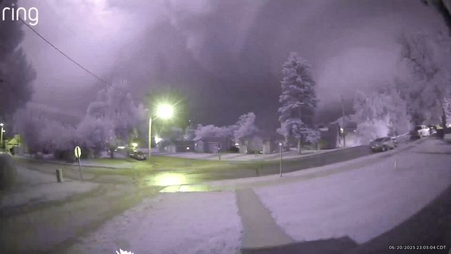 'Terrifying!': Ring Camera Captures 'Monster' Wall Cloud During Deadly ...