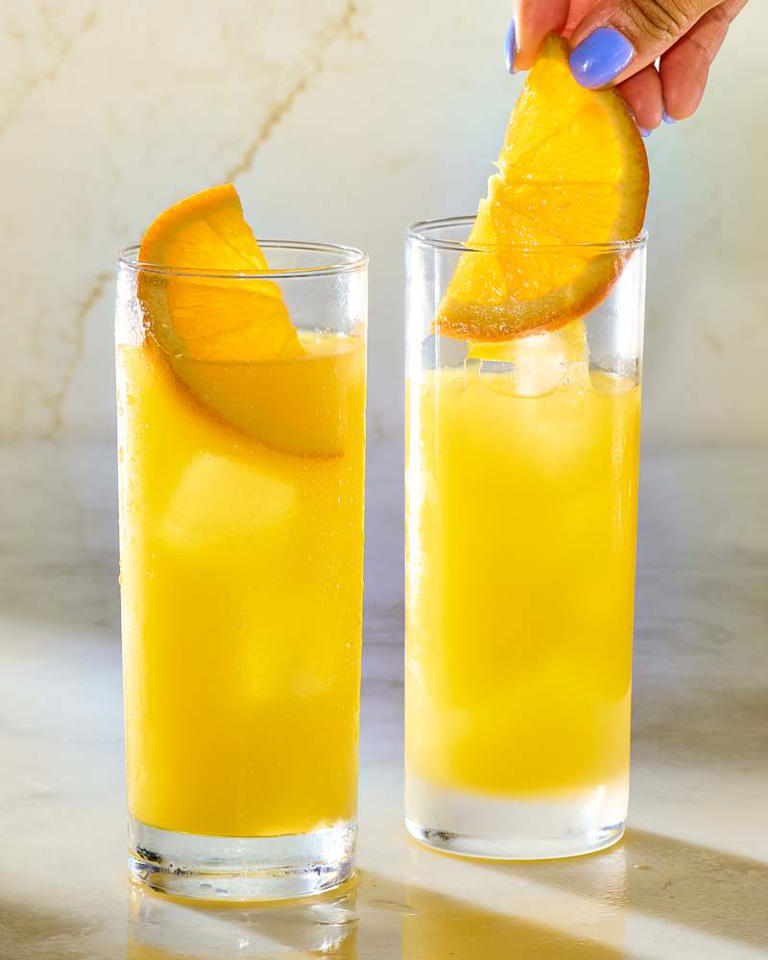 The Retro Fuzzy Navel Is the Sweet Sipping Cocktail Ready to Make Its ...