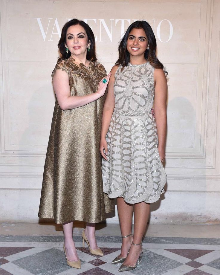 Mukesh Ambani's daughter Isha Ambani makes sustainable fashion ...