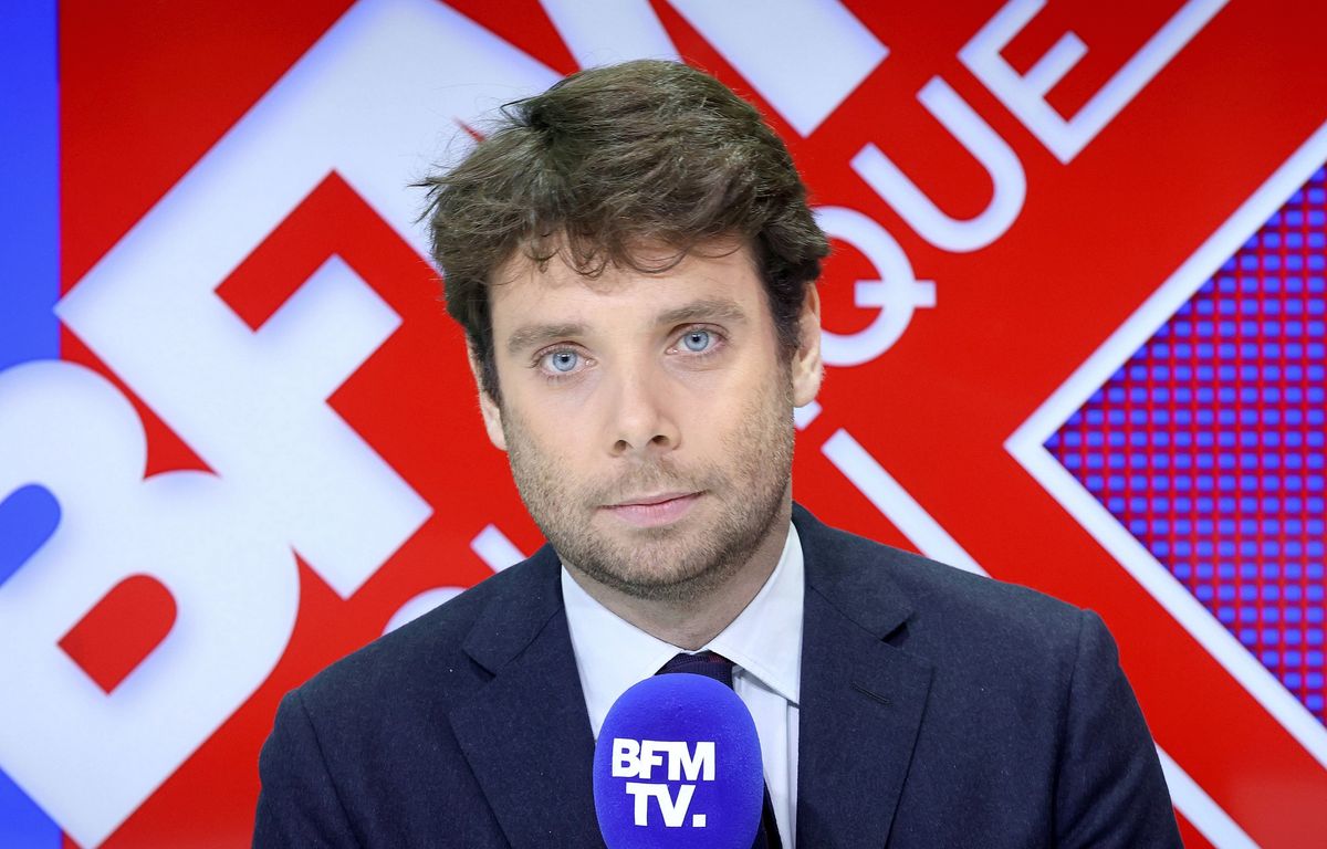 Face aux accusations de « cumul », le journaliste Benjamin Duhamel ...