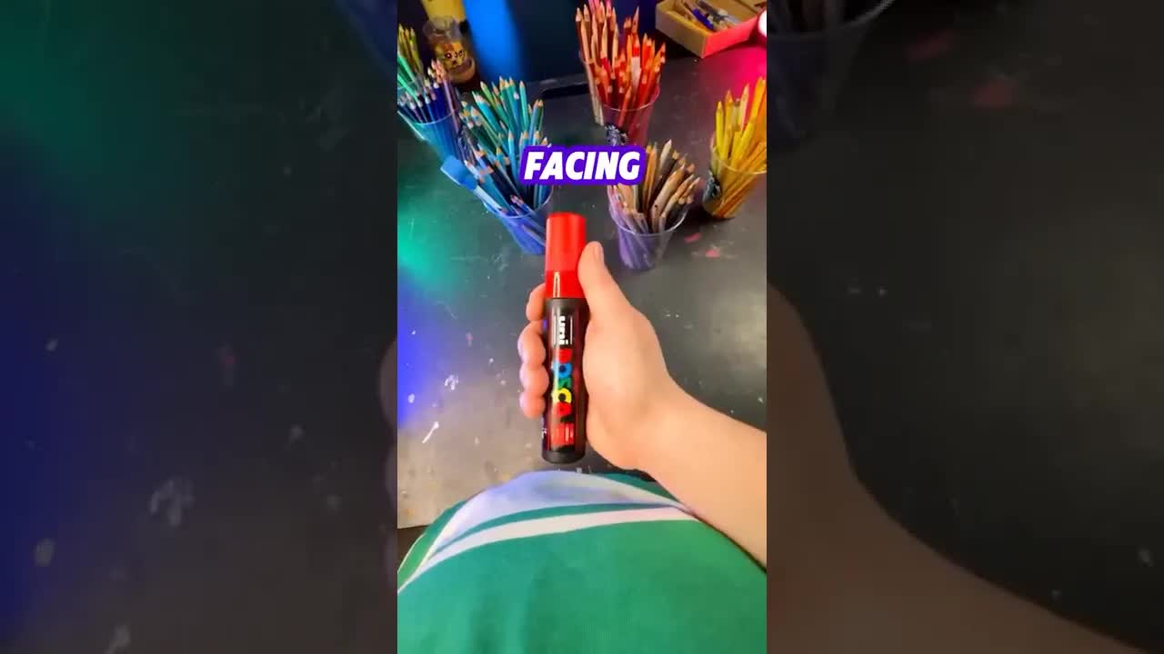 Drawing, but Paper is GIANT! - day 1 | Kauczuk