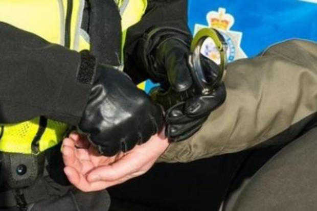 Two 'wanted' men arrested in south Essex in sting targeting 'known ...