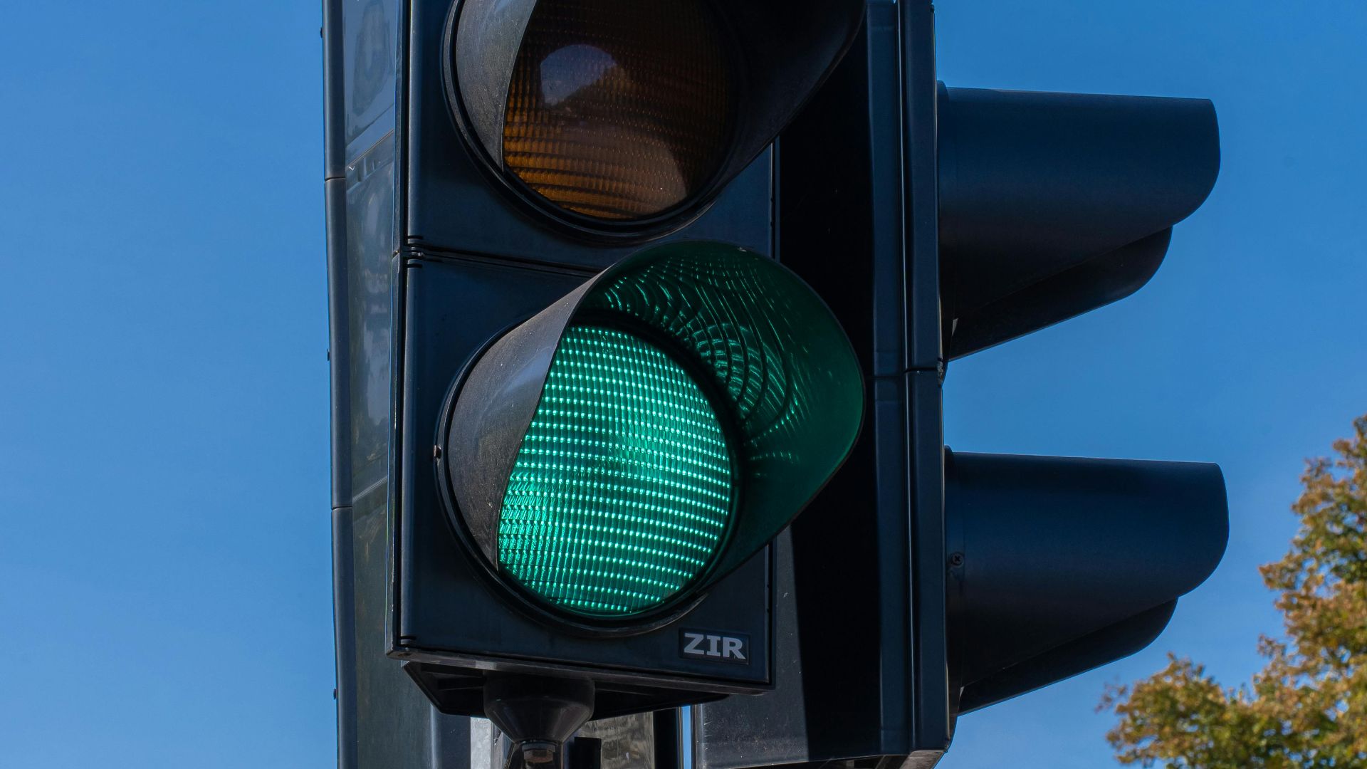 20 Annoying Things All Beginner Drivers Do