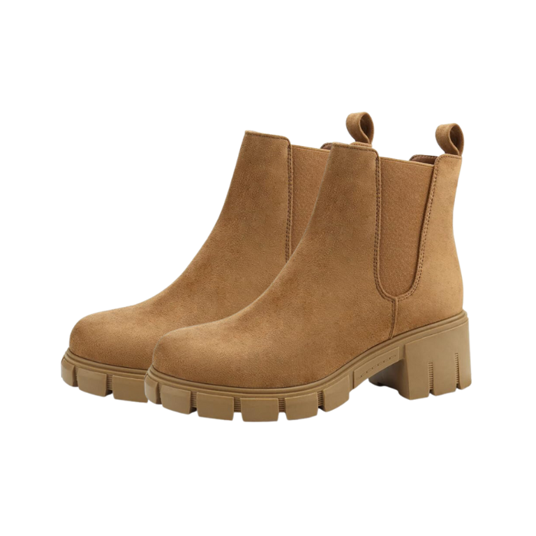 10 Amazon Boots You Need To Grab