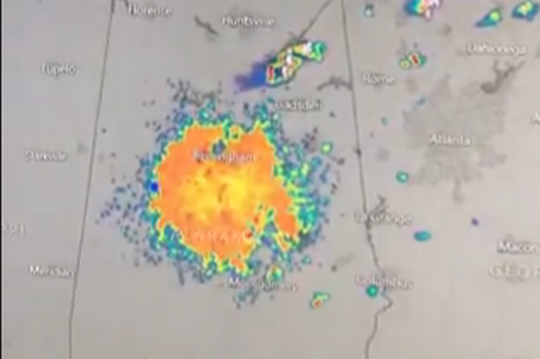Alabama radar map terrifyingly 'blows up' sparking wild conspiracy theories
