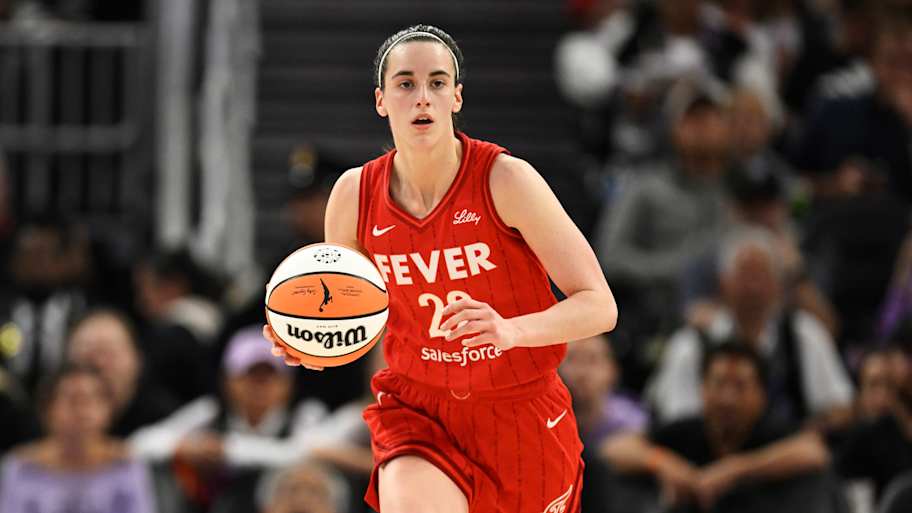 Is Caitlin Clark playing tonight? Latest injury update for Fever vs. Sparks