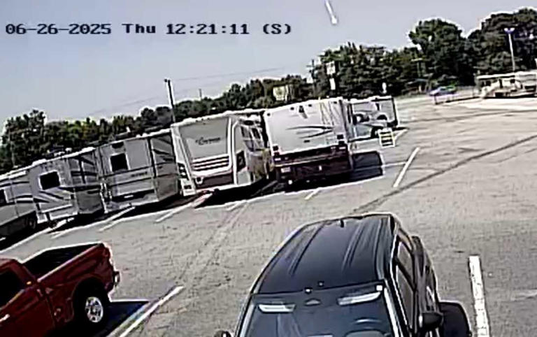 Fiery ball streaks across Upstate skies, meteorite suspected