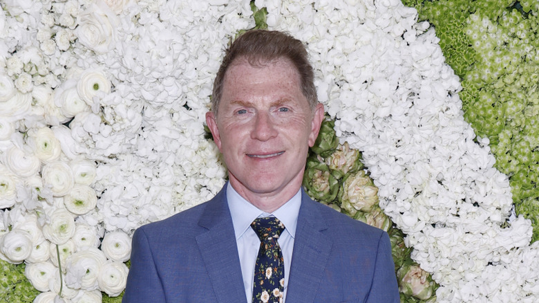 This Is How Bobby Flay Almost Always Preps Garlic Before Adding It To Food