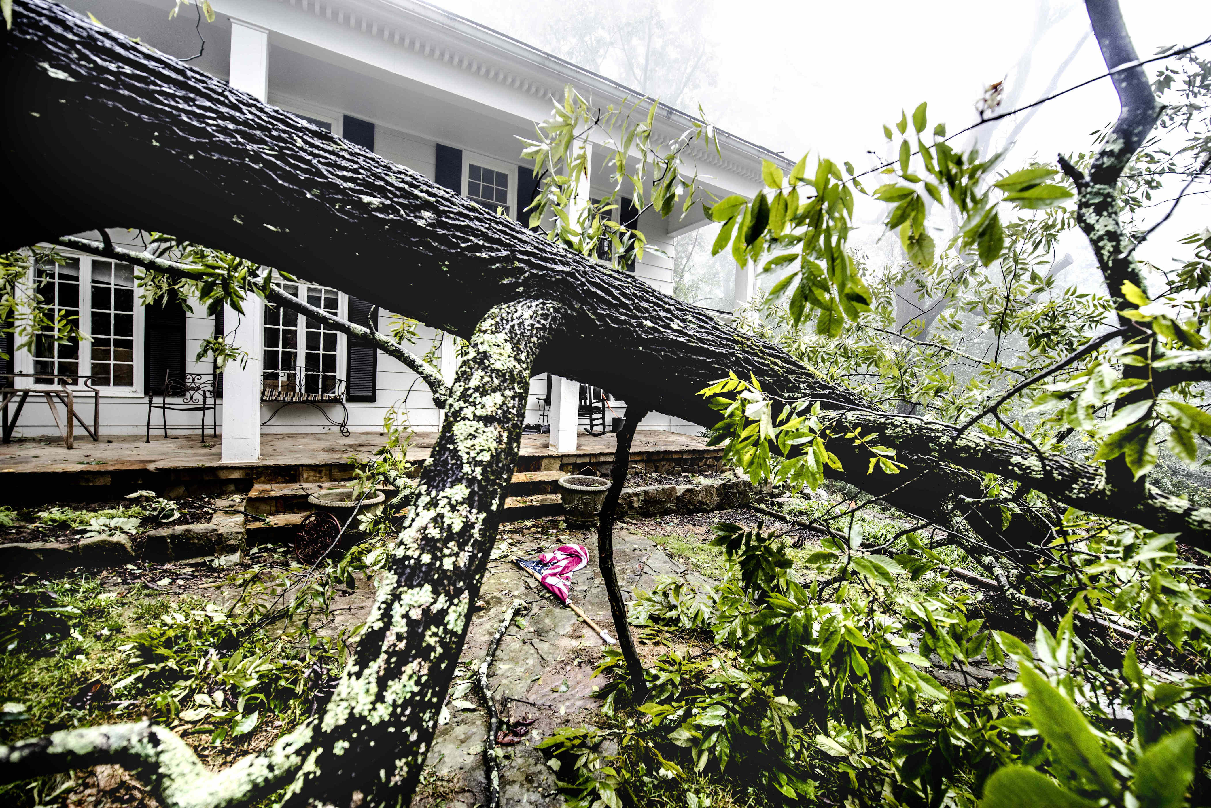 3 things experts say to do before the first hurricane of the season