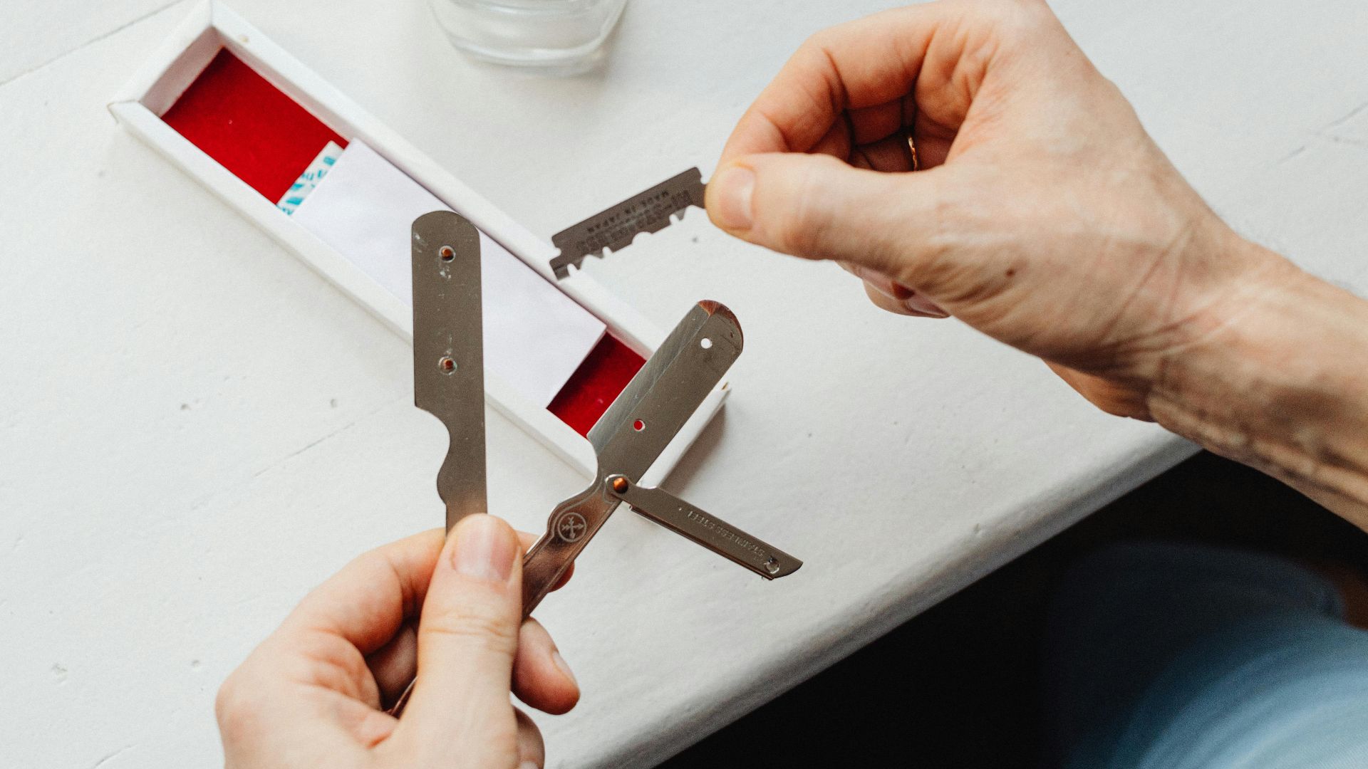 10 Things Men Should Never Do While Shaving & 10 Must-Have Shaving Tools