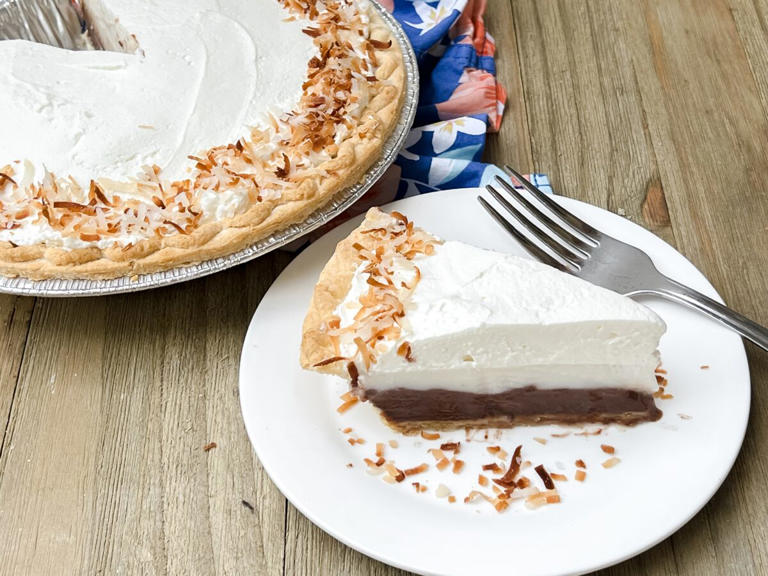 Hawaiian Haupia Pie