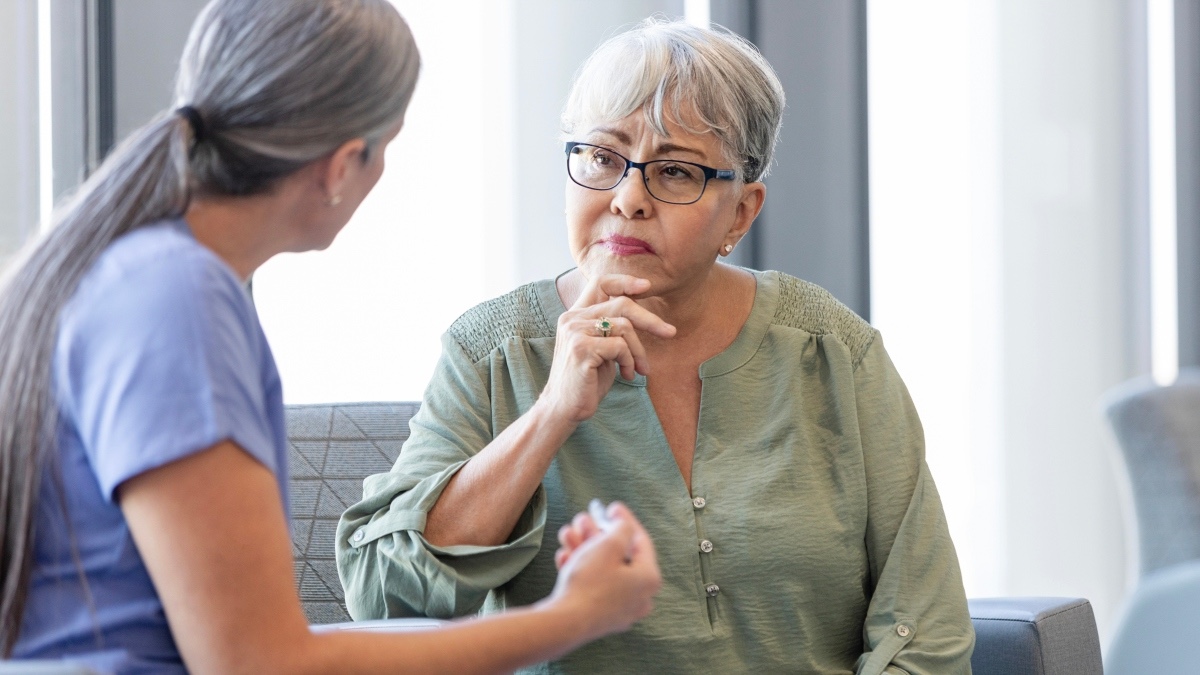 Are Your B12 Levels Normal for Your Age? Deficiency Symptoms Women 50 ...