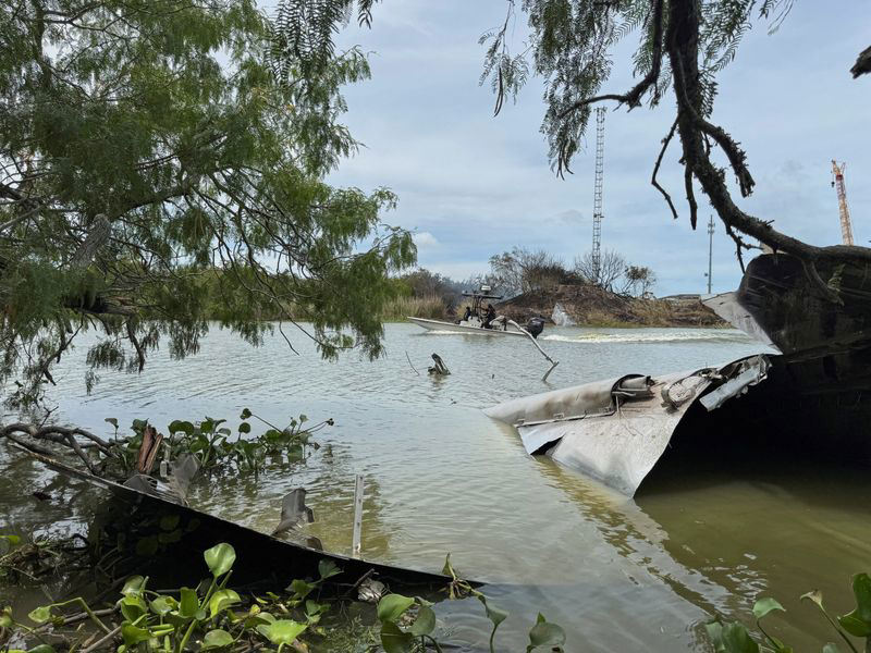 SpaceX says debris recovery attempts hindered after Starship explosion SpaceX says debris recovery attempts hindered after Starship explosion