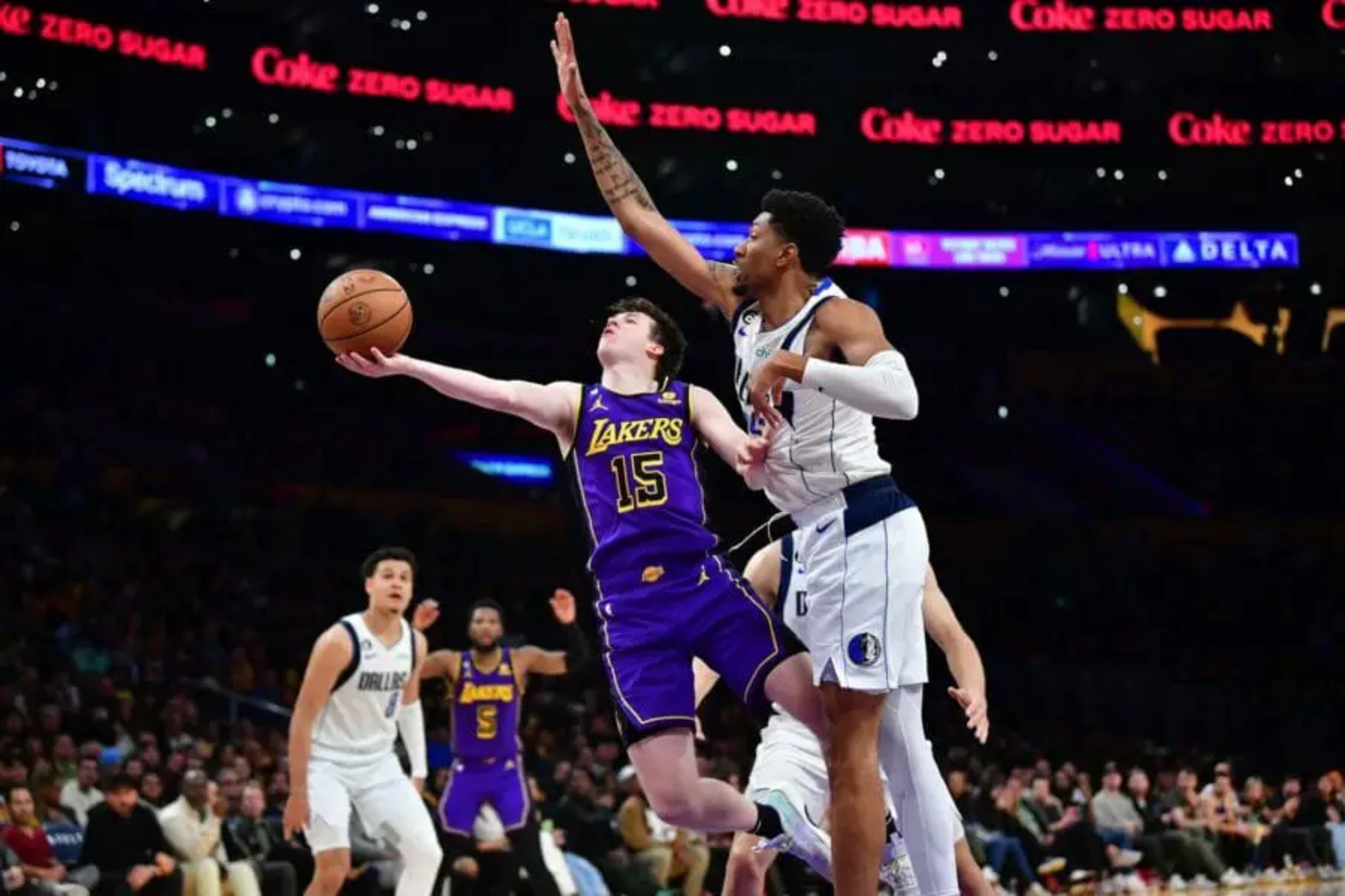Milwaukee Bucks Could Take Surprising Swing on 2-Year Rental After ...