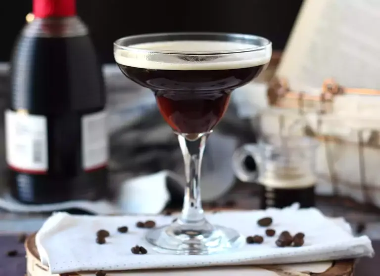 Espresso martini, the perfect cocktail for coffee lovers