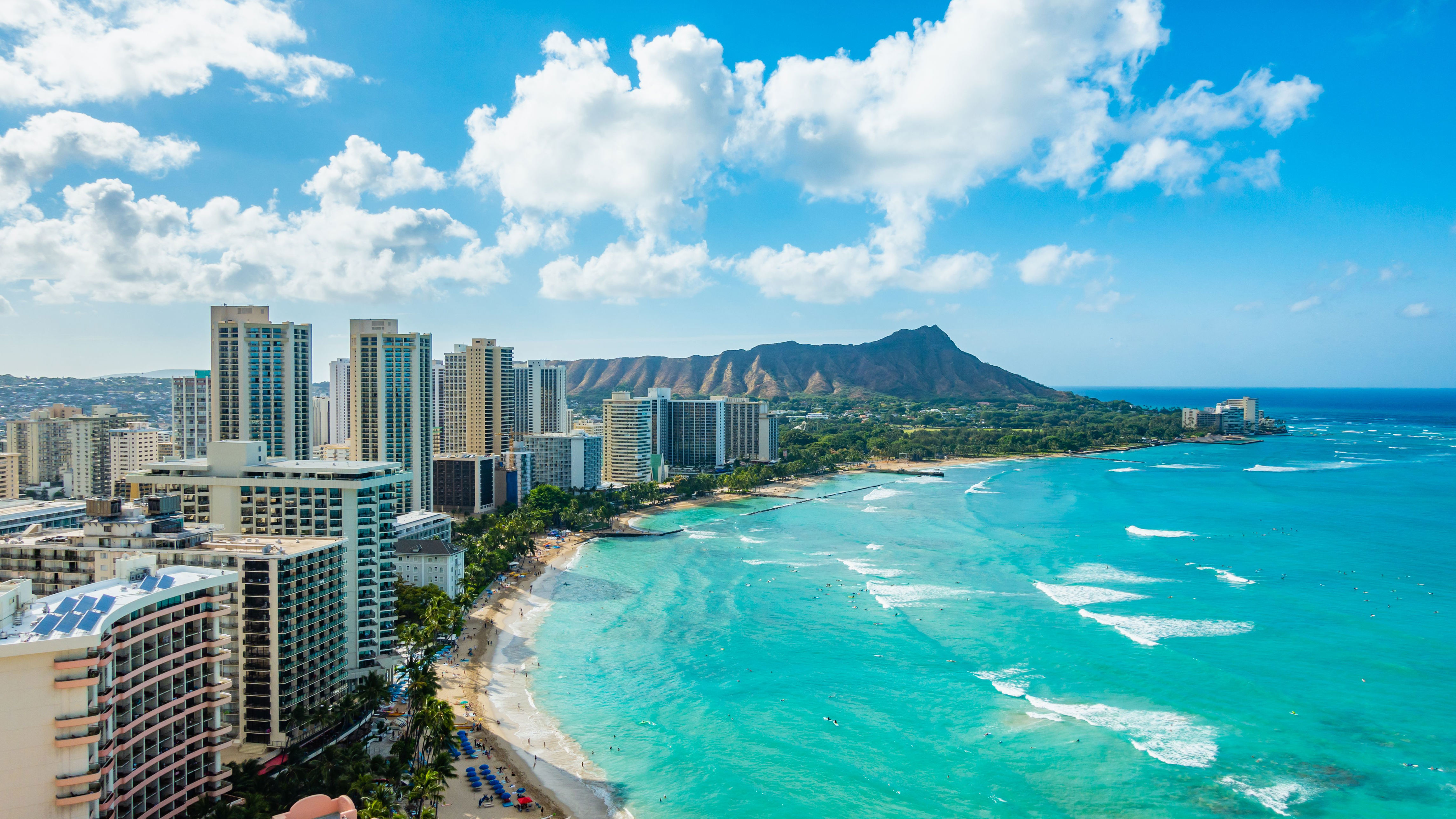These 15 Beautiful Hawaiian Hotels Are Redefining Island Luxury