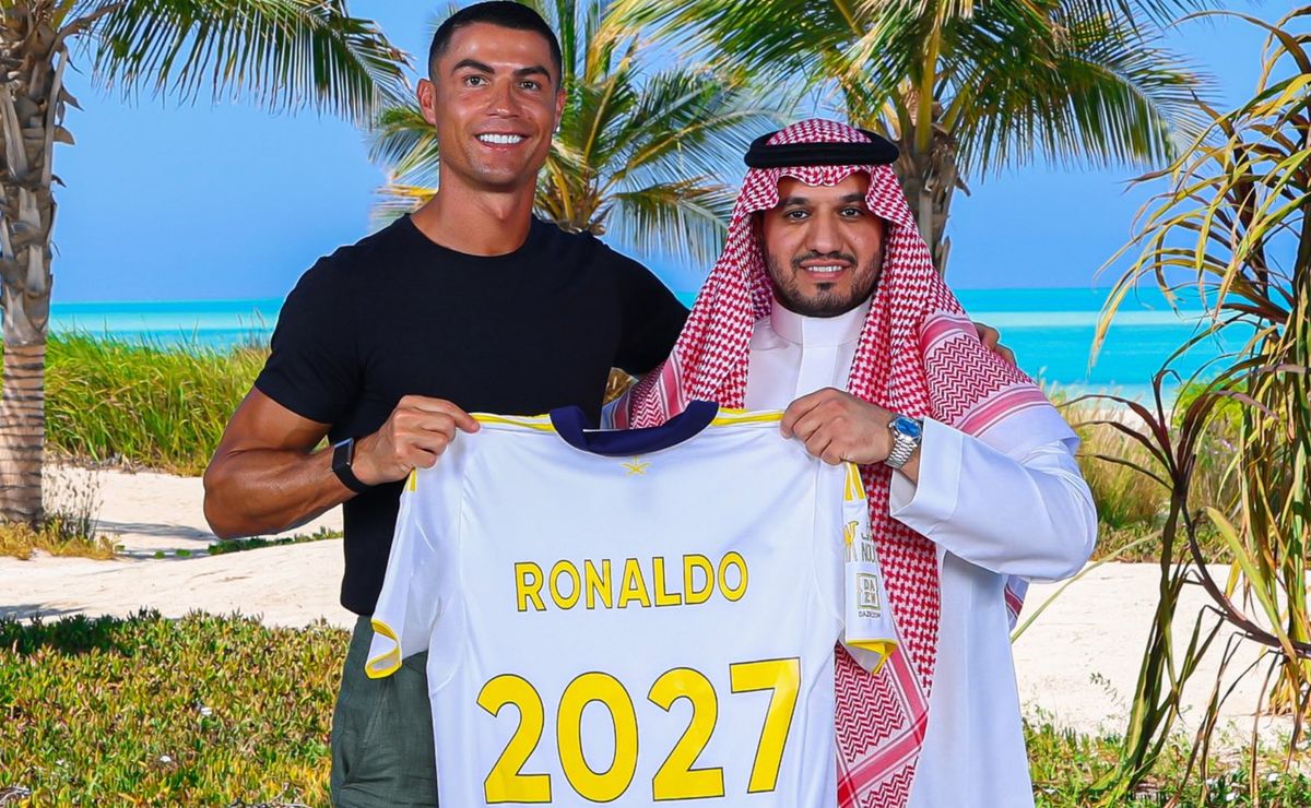 Cristiano Ronaldo signs new historic Al-Nassr deal — Full breakdown of ...