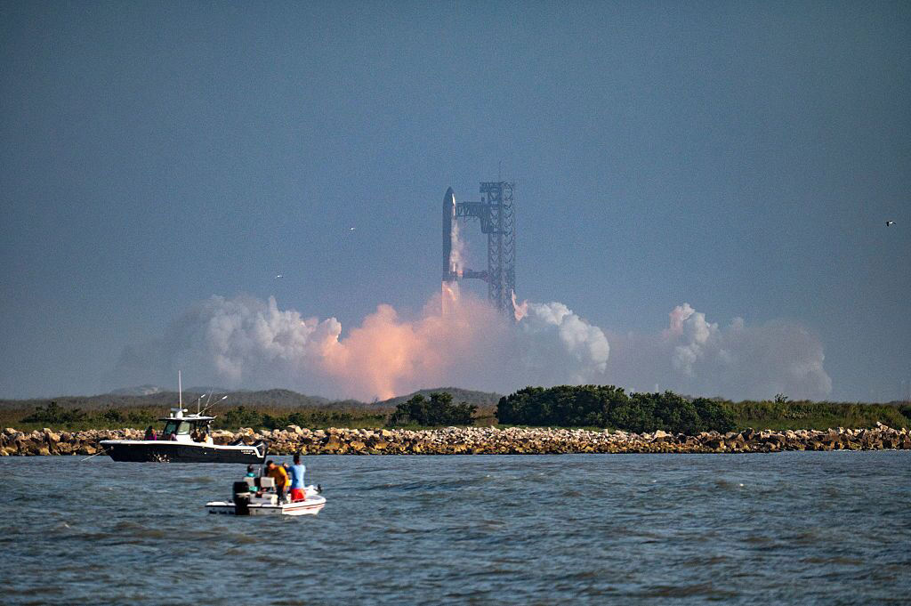 SpaceX Seeks Return of Debris After Mexico Pollution Complaint SpaceX Seeks Return of Debris After Mexico Pollution Complaint