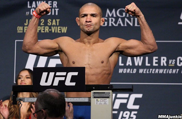 UFC veterans competing in MMA and bareknuckle boxing Oct. 23-25