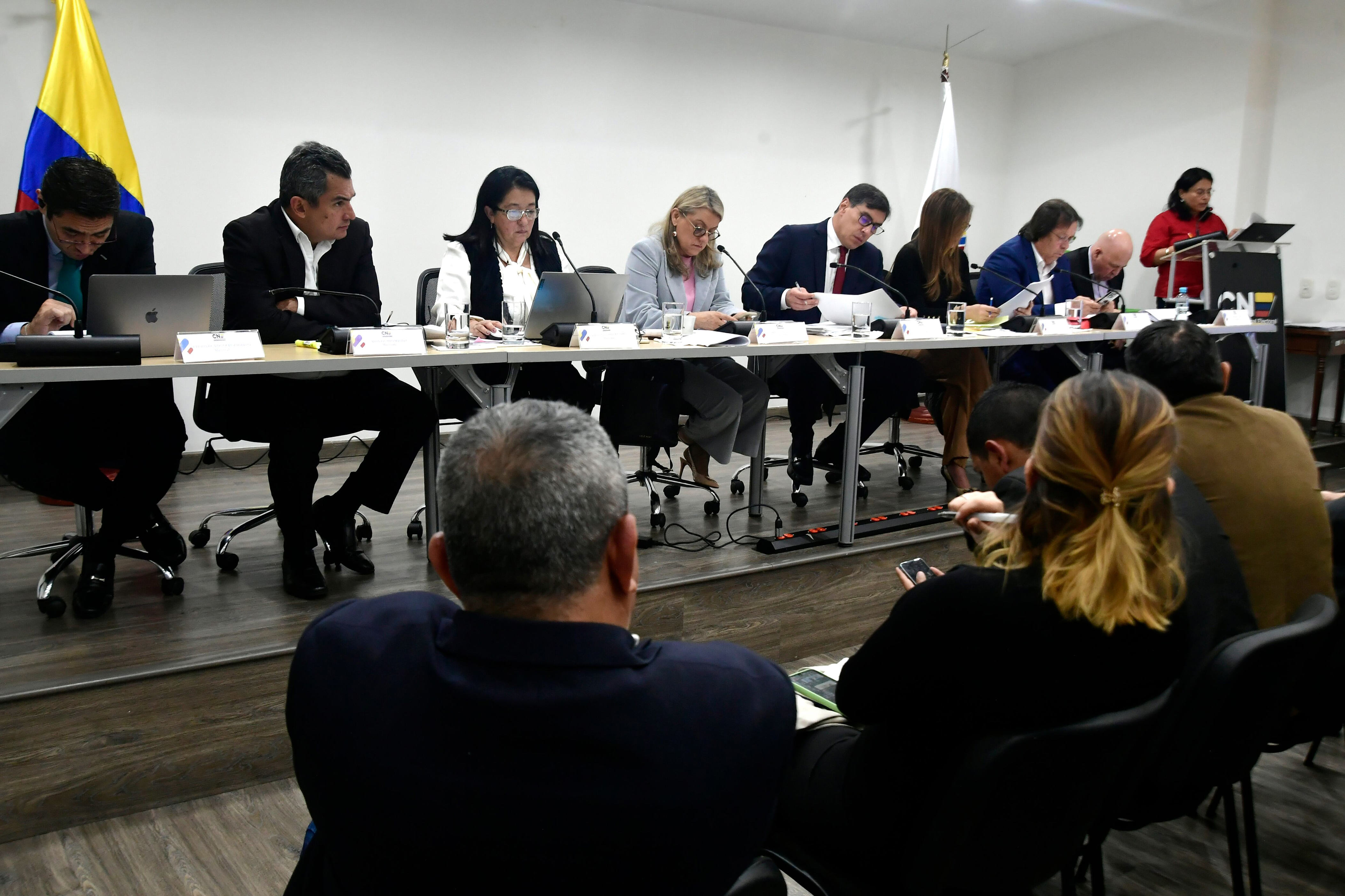 CNE anunció que continuará con la investigación de la campaña Petro