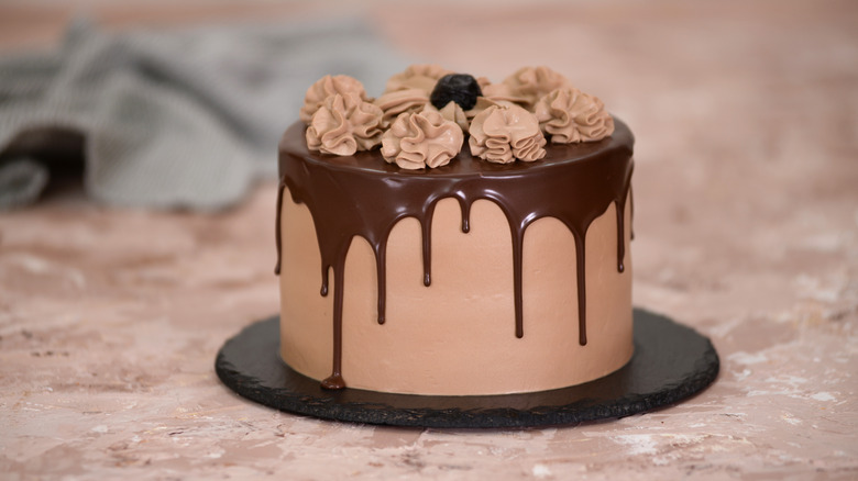17 Types Of Frosting, Explained