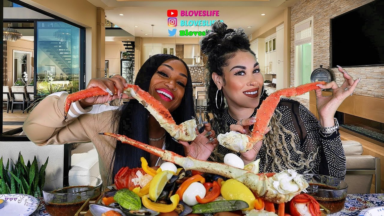 Seafood boil with R&B singer Keke Wyatt