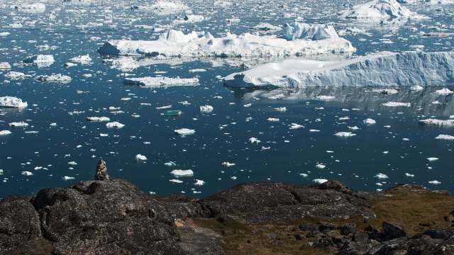Scientists issue alarming prediction after studying strange Arctic heat ...