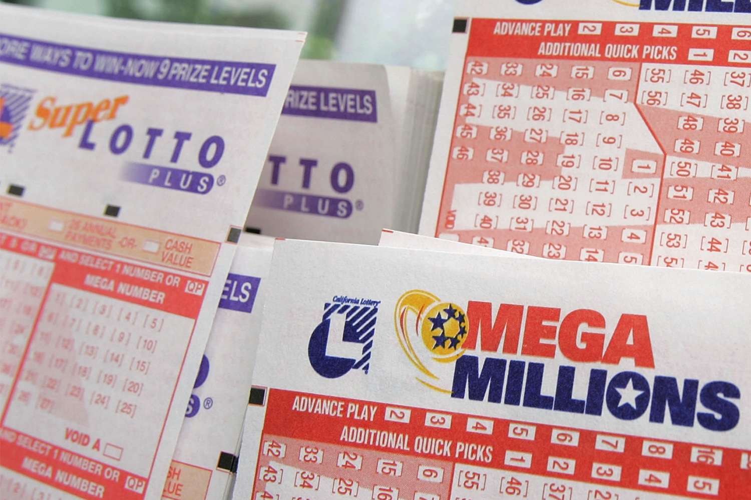 Calif. Woman Becomes Instant Millionaire After Buying $1 Lottery Ticket