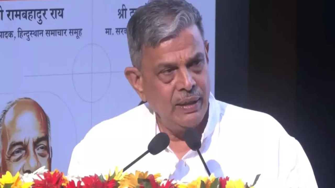 Review if 'socialist' & 'secular' should be in statute: RSS national ... Review if 'socialist' & 'secular' should be in statute: RSS national ...