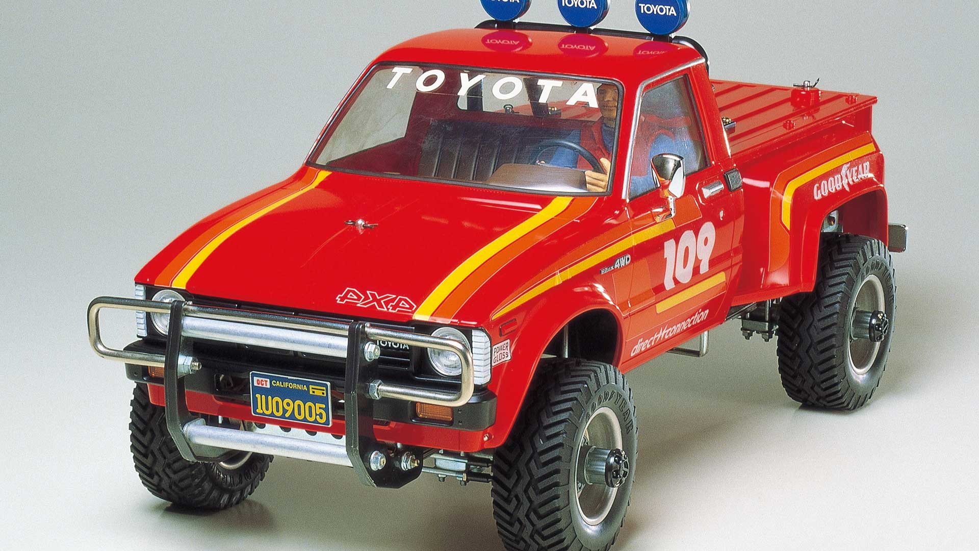 We love these 20 retro radio controlled cars