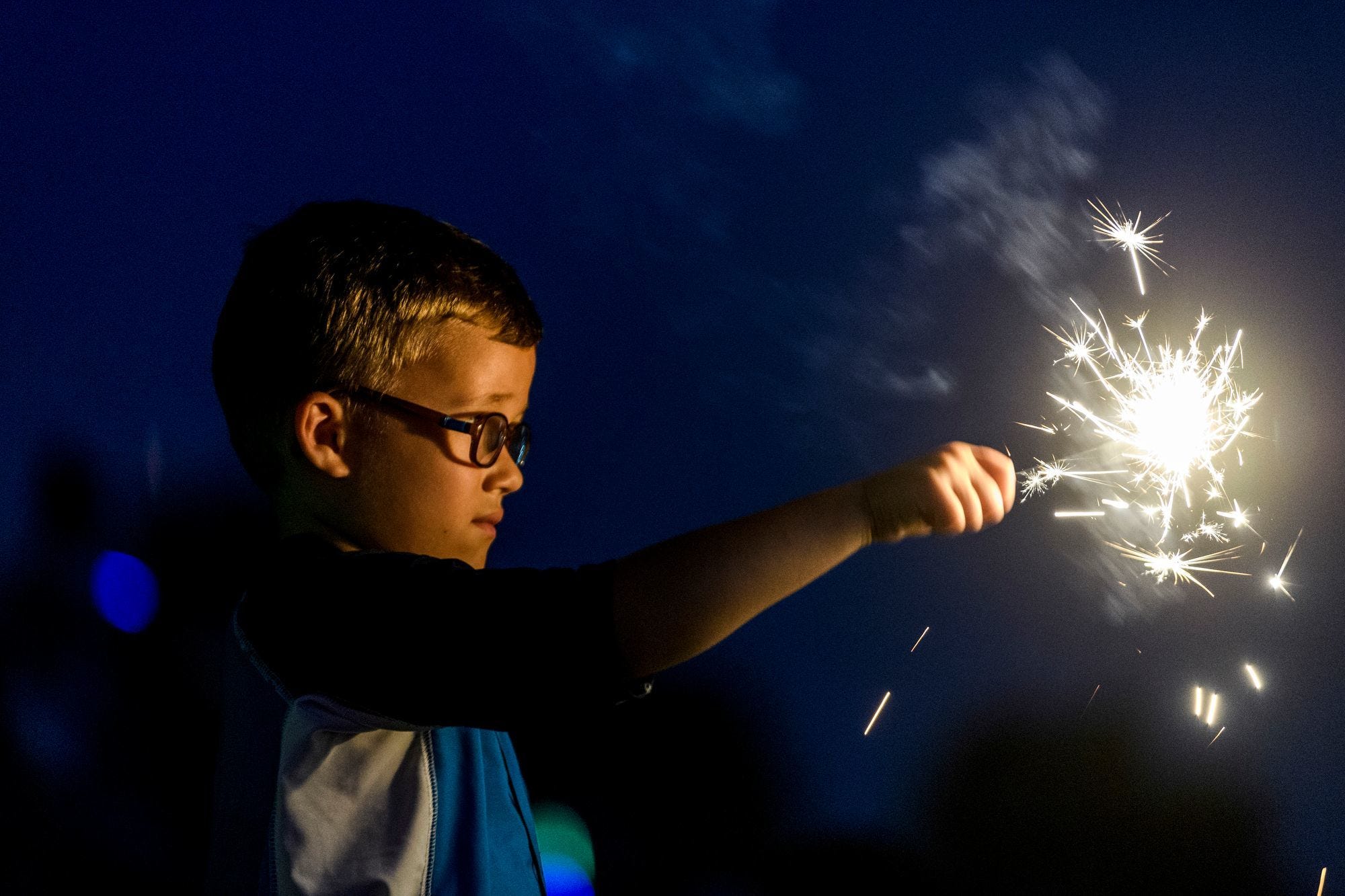 How to stay safe while lighting fireworks this 4th of July 🎆