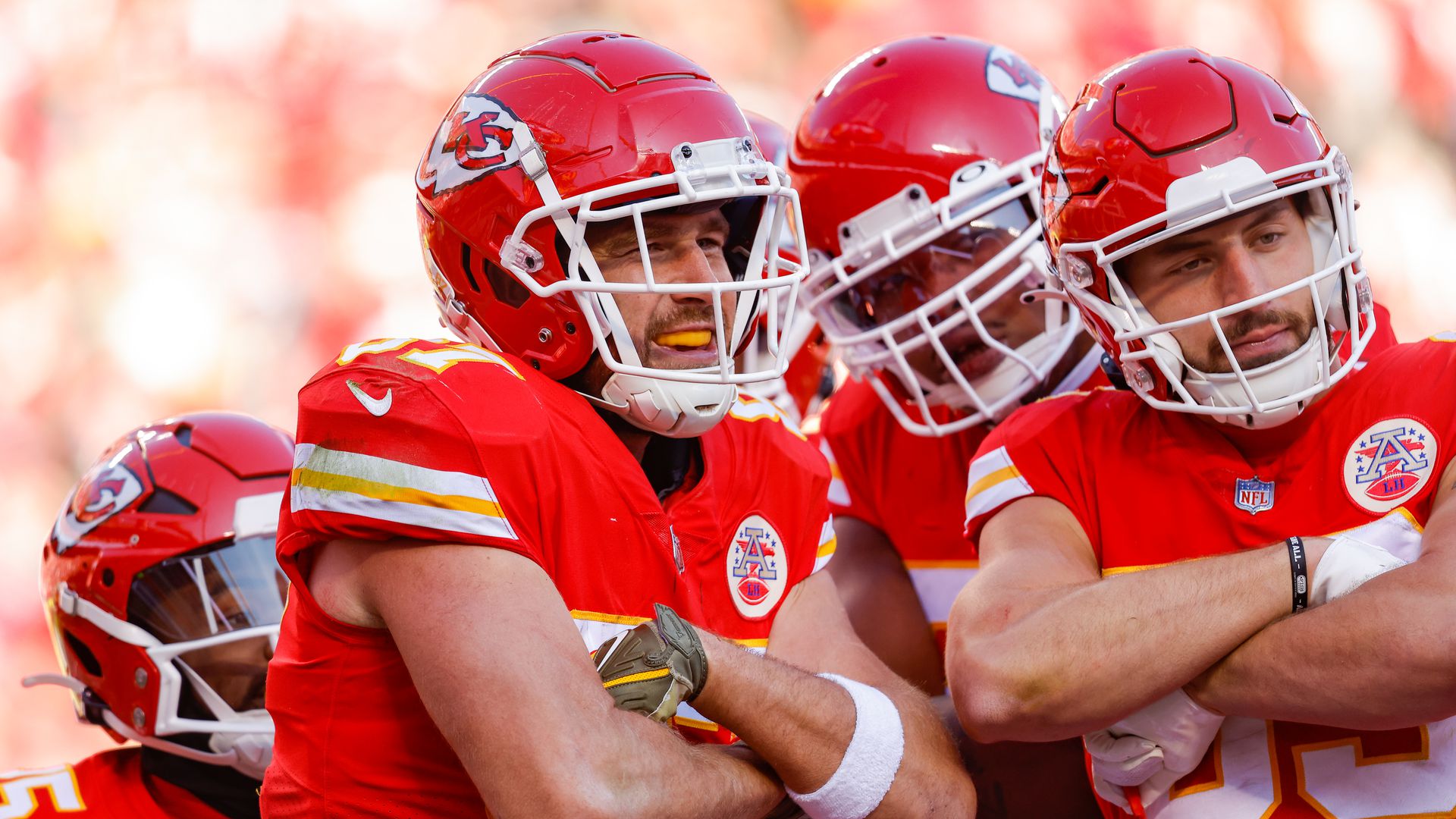 Arrowheadlines: Actor surprised by Travis Kelce’s acting skills