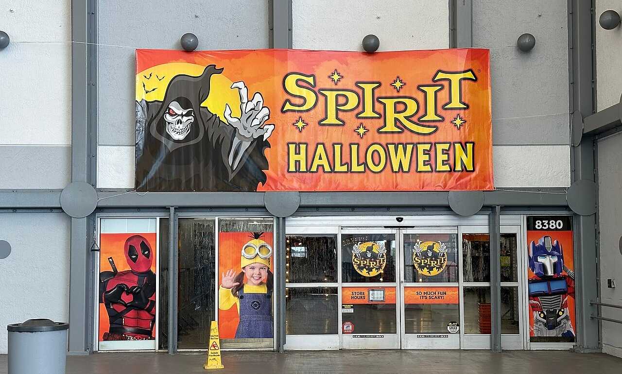 52K spooky jobs available in Spirit Halloween's largest hiring blitz ever
