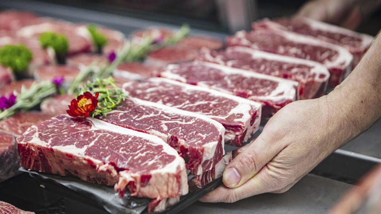 China warns Australia that 55 per cent beef tariff could apply within days