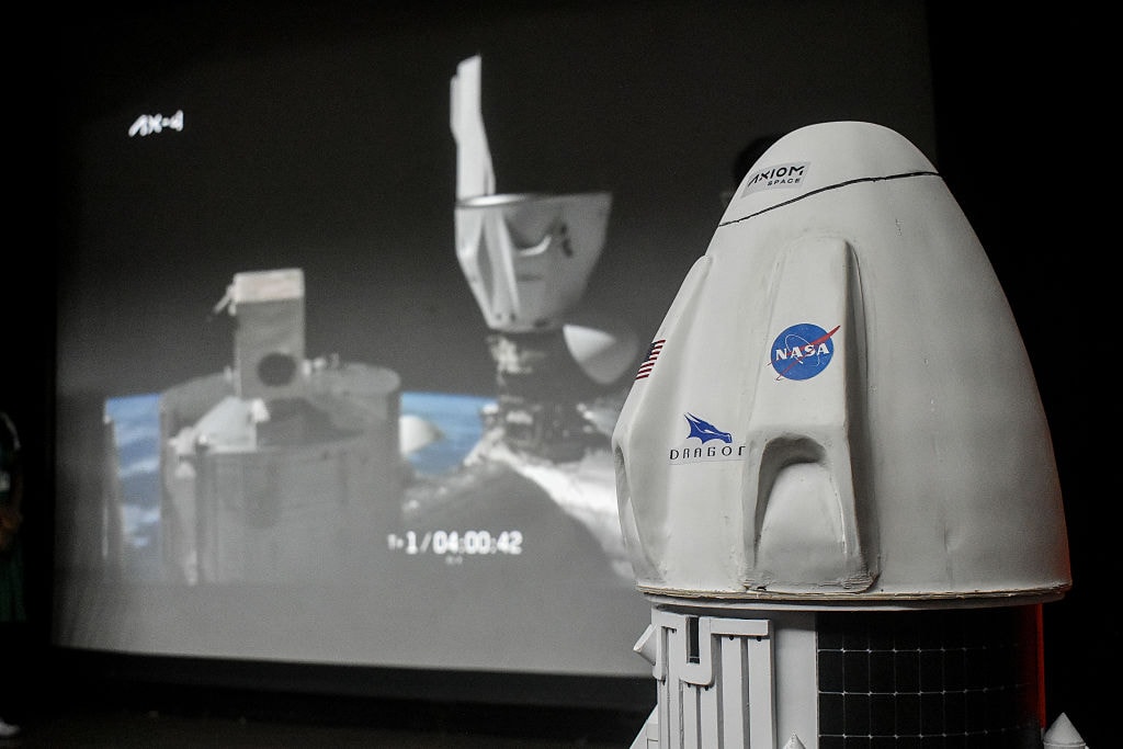 The Axiom-4 space paradox: Why does it take 28 hours to cover just 400 km?