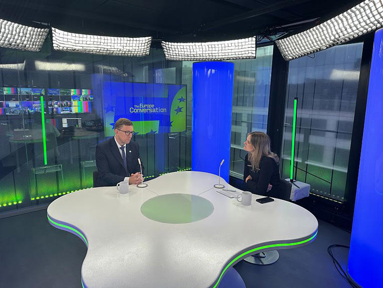 Everyone, including Spain, should reach 5% defence spending, Estonia's ...