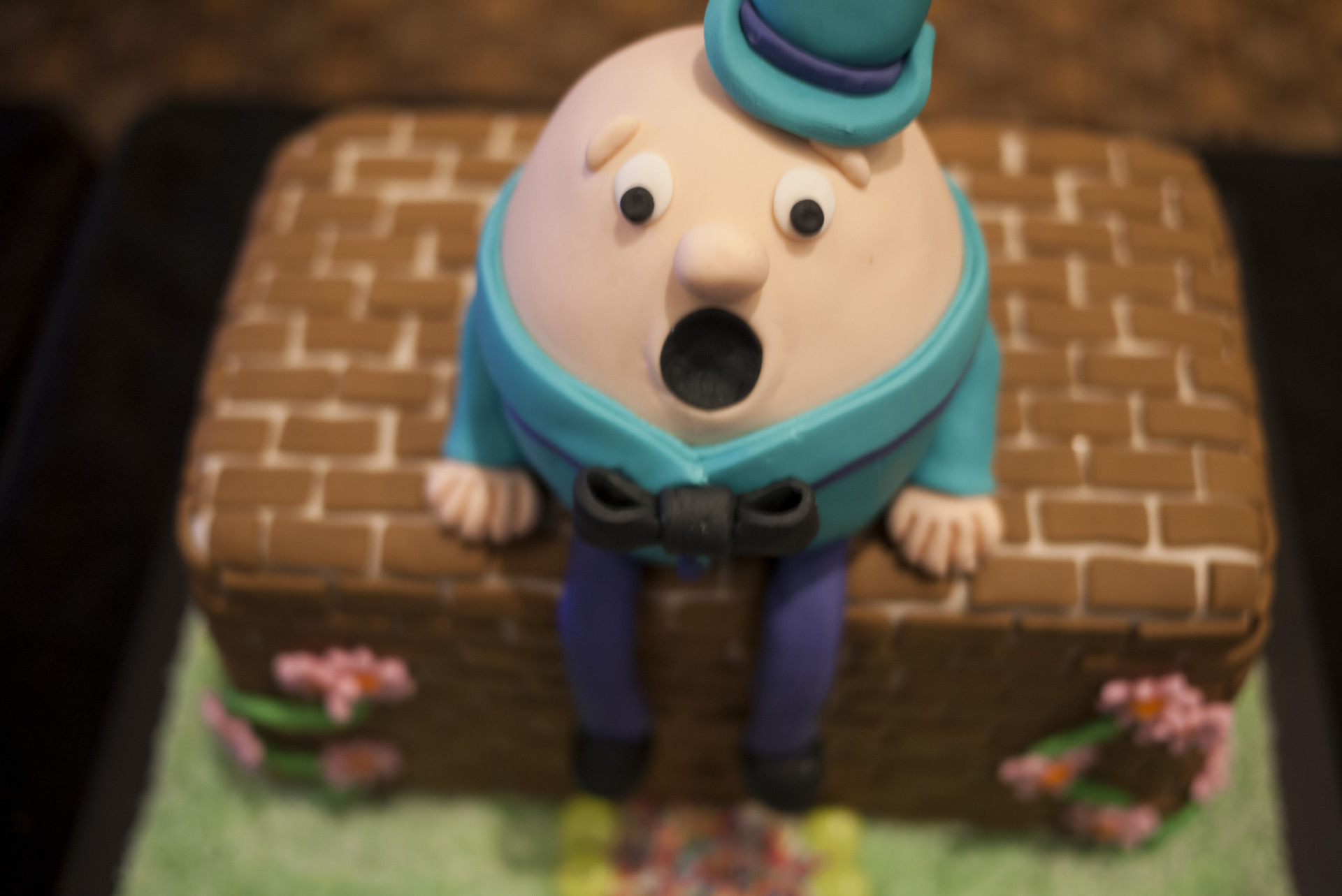 The weird origins of Humpty Dumpty