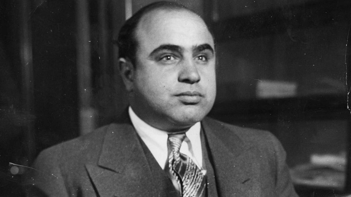 Al Capone měl bratra. „Two Gun“ Hart byl takřka opakem Ala, nakonec se ...
