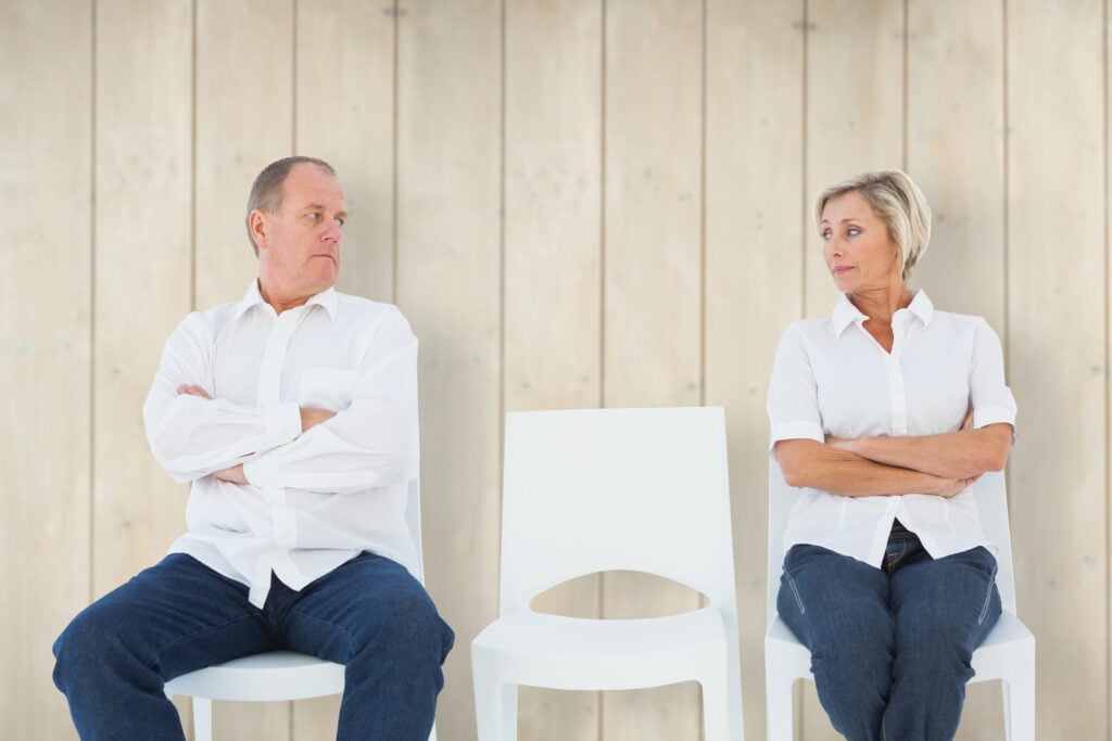 13 Subtle Signs You’re in a One-Sided Marriage and How to Respond