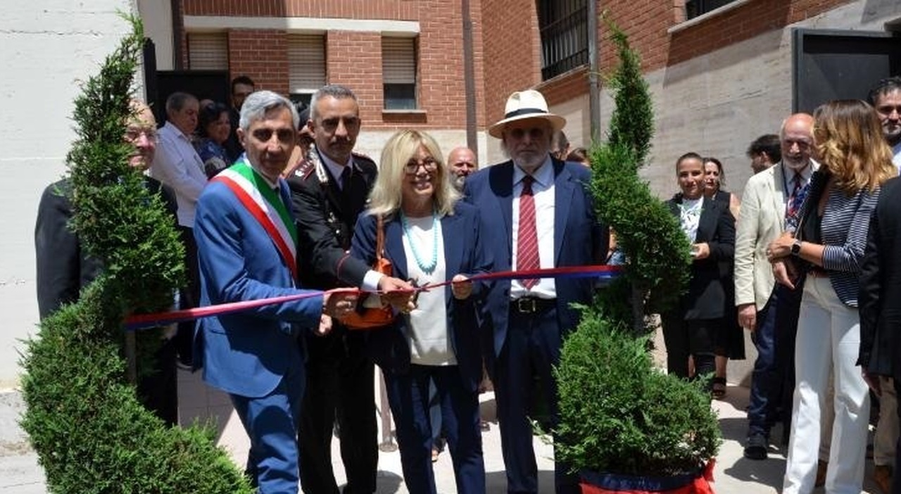 Inaugurata “La Stanza di Dora”, presidio di ascolto, empatia e ...