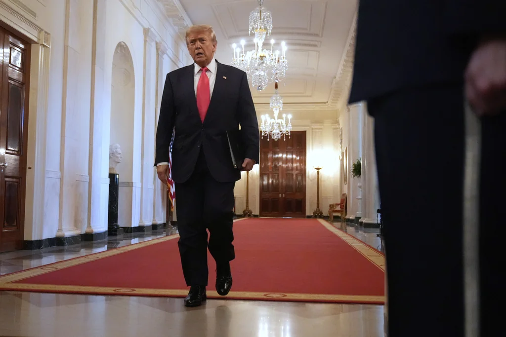 Trump threatens to sue New York Times and CNN over Iran strike coverage