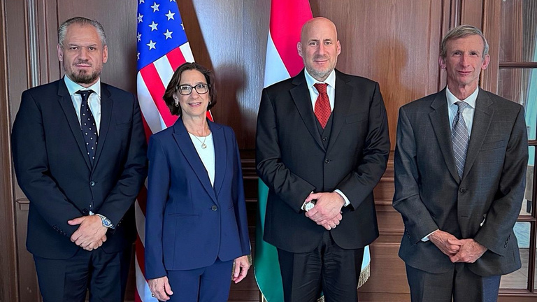 Együttműködési lehetőségekről egyeztetett Jászai Gellért a Lockheed ...