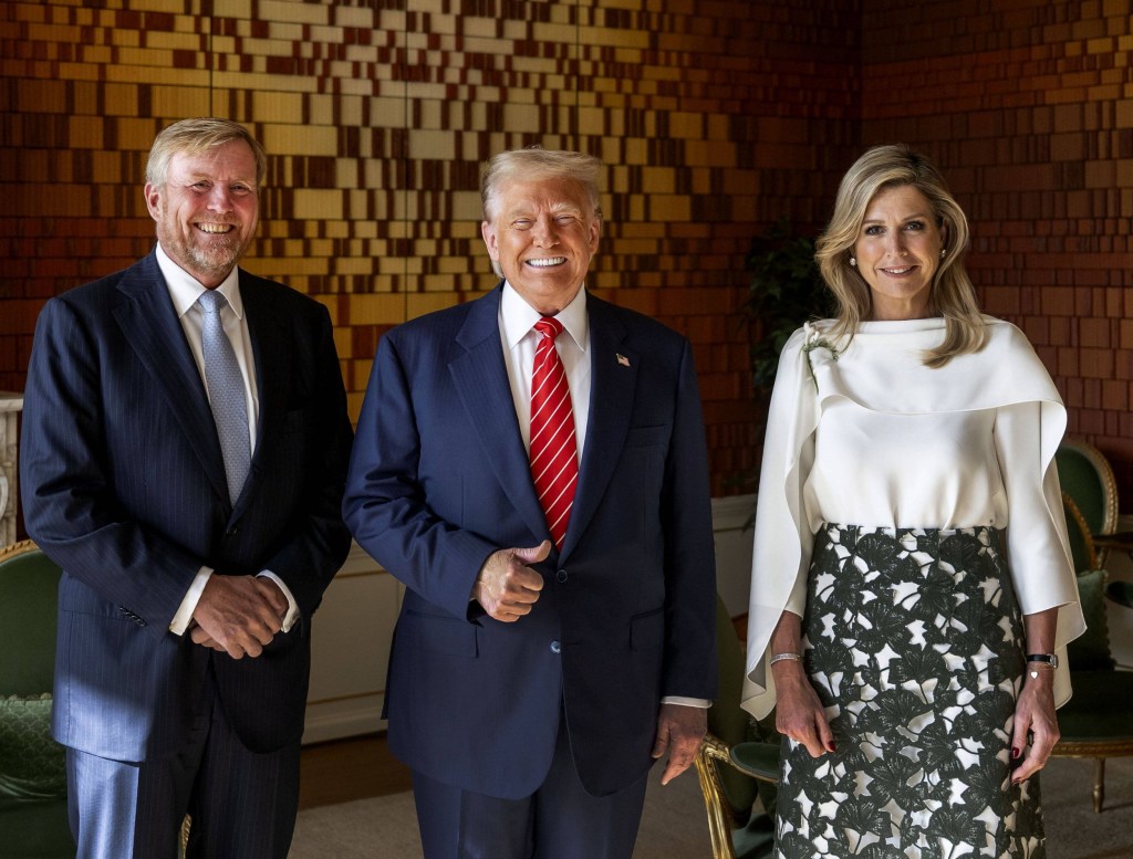 Moment Dutch Queen appears to mock Donald Trump caught on camera