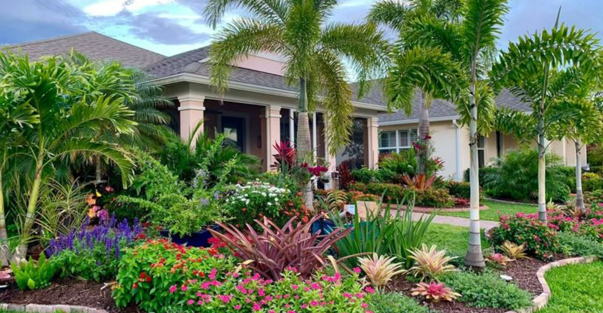 8 Entryway Ideas That Just Work In Small Florida Houses