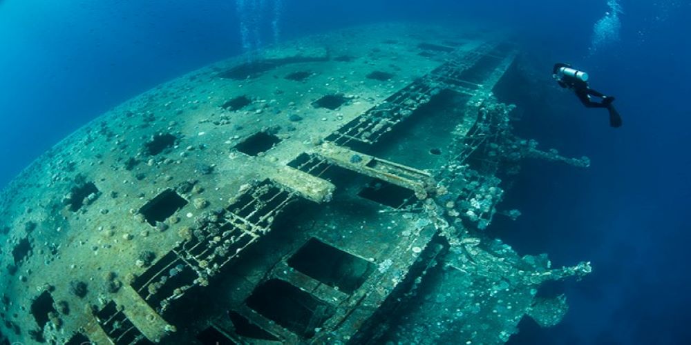10 Ominous Shipwrecks From Around the World